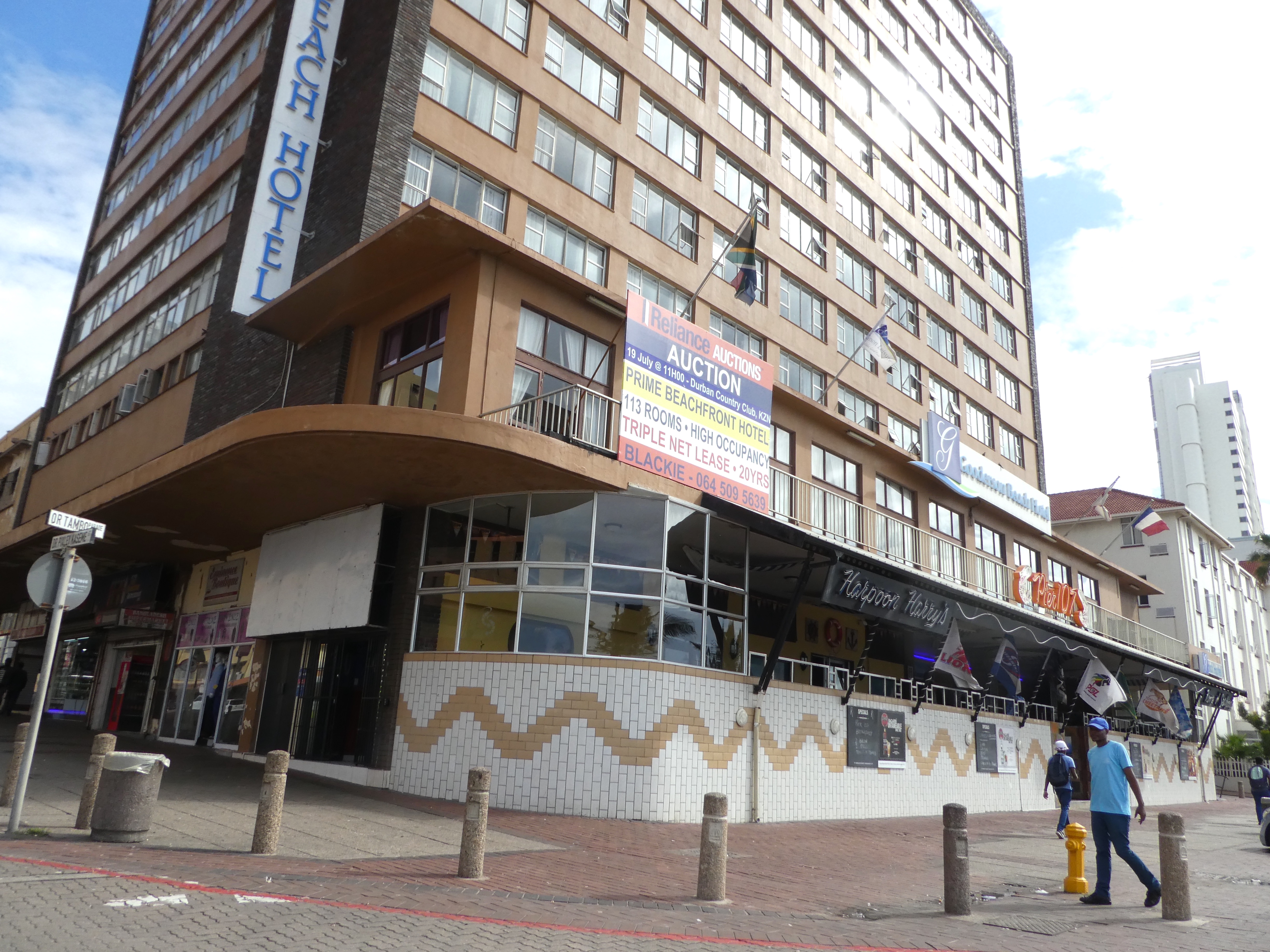 Decaying Durban? – Travels with Verne and Roy